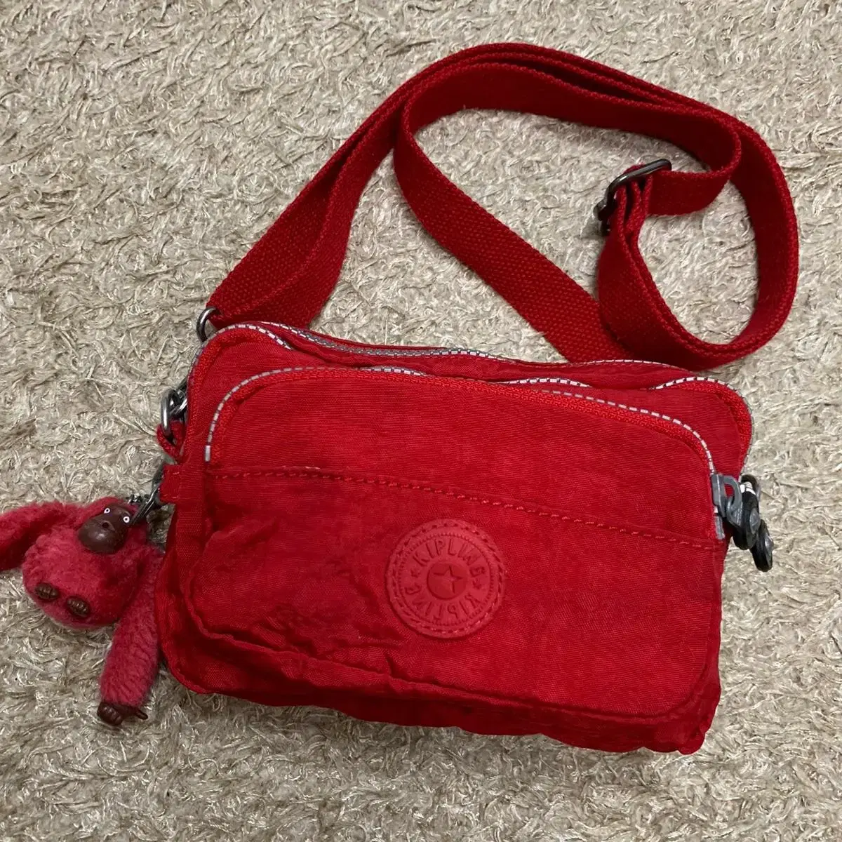 KIPLING Bag/Wallet 키플링,크로스백,힙색,슬링백,y2k on Bunjang Global Site.