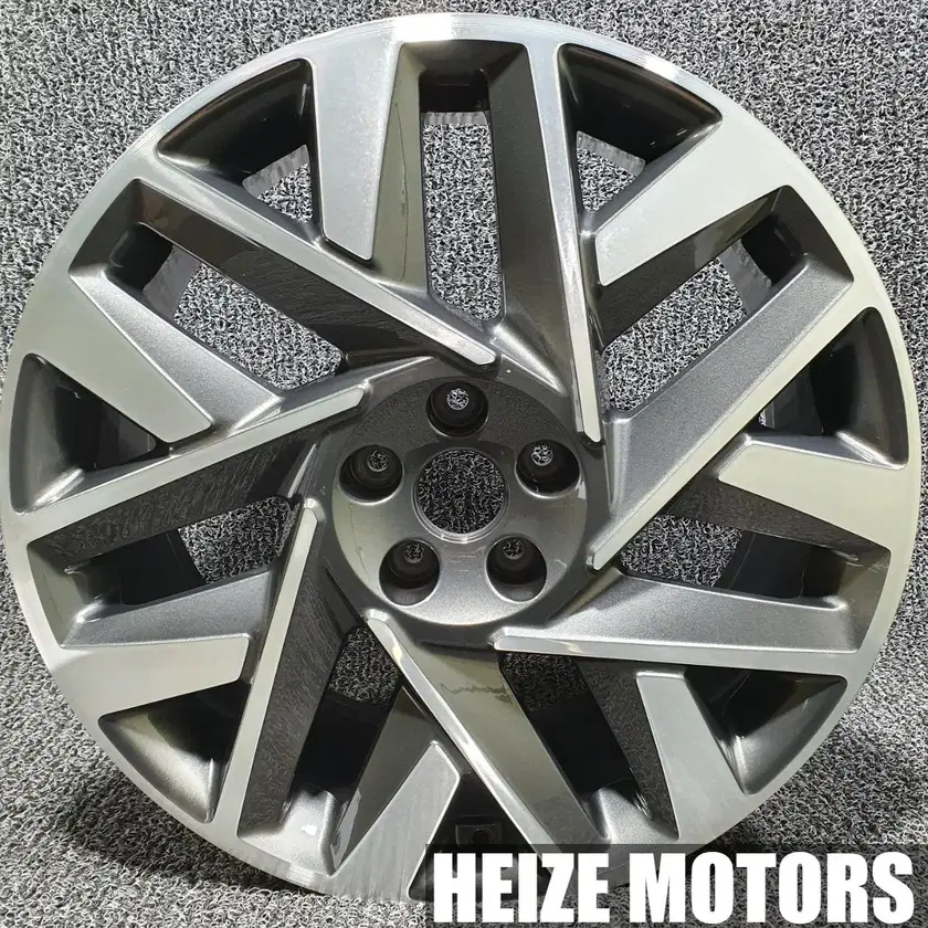 HYUNDAI | 현대 Hyundai The new Santa Fe 20-inch genuine wheels (52910 ...