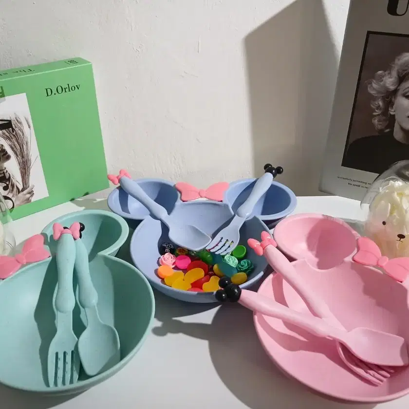 Character Plate Set (Pink/Green Sold out) #어린이식판,#시리얼그릇,#시리얼,#캐릭터,#미키 ...
