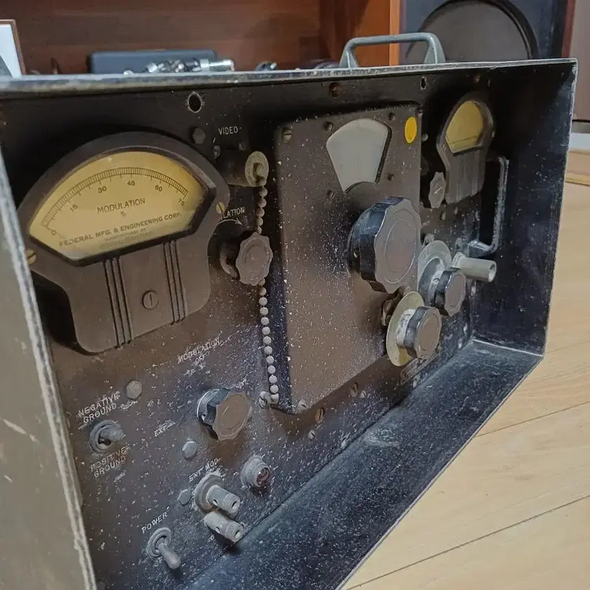WW2/Military/Military/NAVY/Receiver/Vacuum Tube #밀리터리,#진공관,#앰프,#무전기 ...