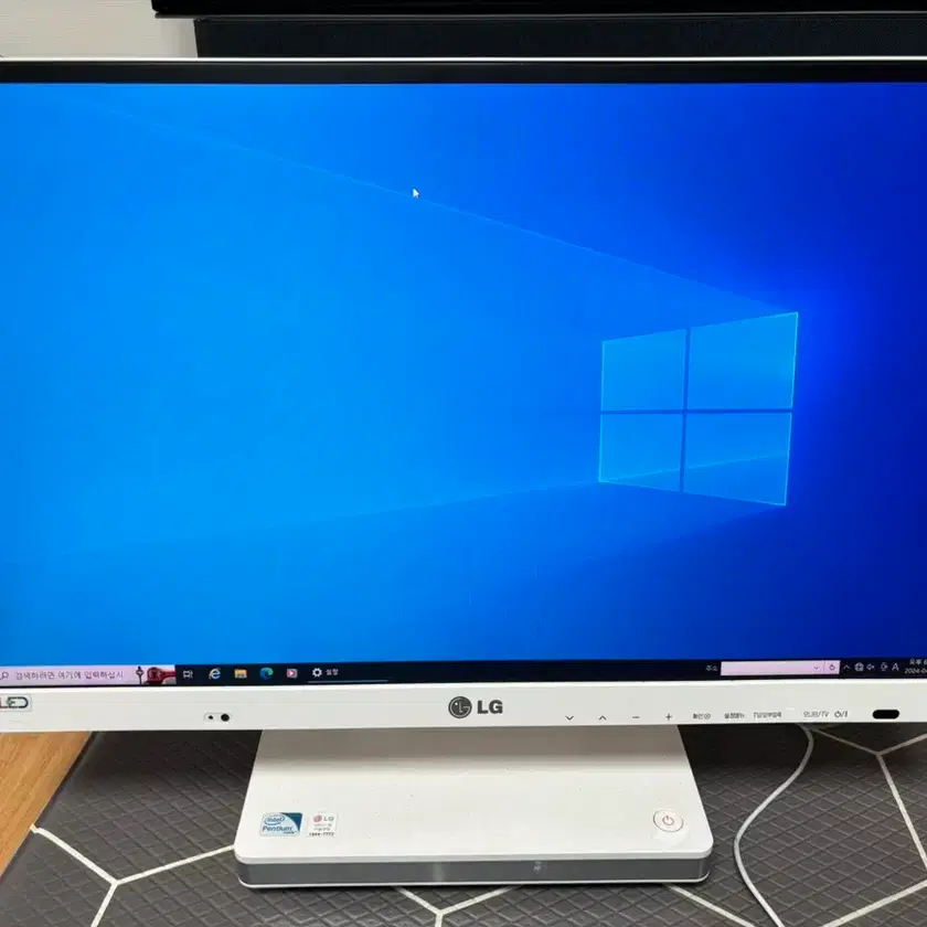 LG | LG전자 LG 일체형PC V720 (27인치 & 24인치) on Bunjang Global Site.