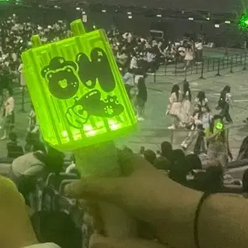 Cheering Tool [object Object],[object Object],[object Object],[object ...