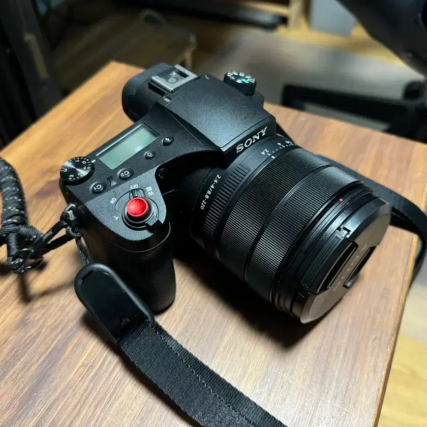 SONY | 소니 Sony RX10 M4 #소니,#사이버샷,#rx10m4,#똑딱이,#소니카메라 on Bunjang Global ...