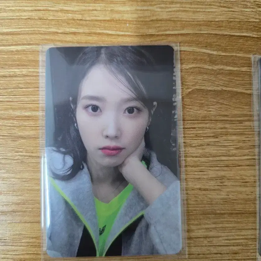 IU Photo Card on Bunjang Global Site.