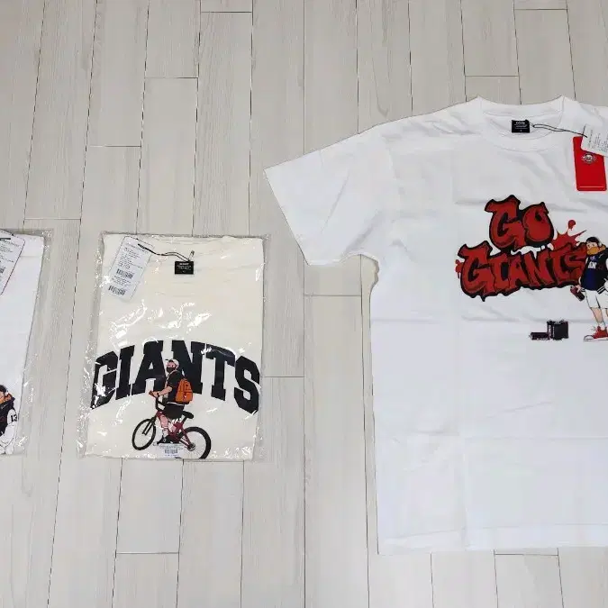 Lotte Giants Queenzy Collaboration Short Sleeve T-Shirt (New) #퀸지,#롯데 ...