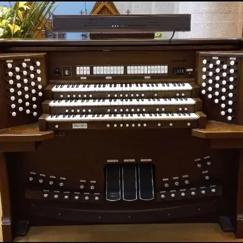 Allen Church Organ MDS-65 on Bunjang Global Site.