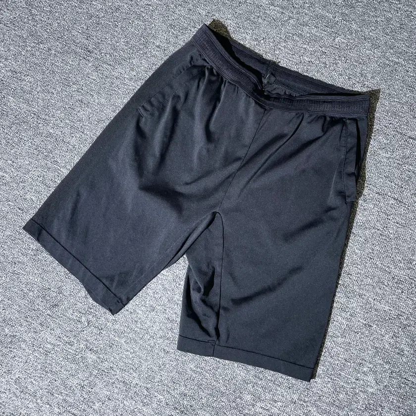 UNIQLO | 유니클로 Uniqlo Chuu Running Shorts M on Bunjang Global Site.