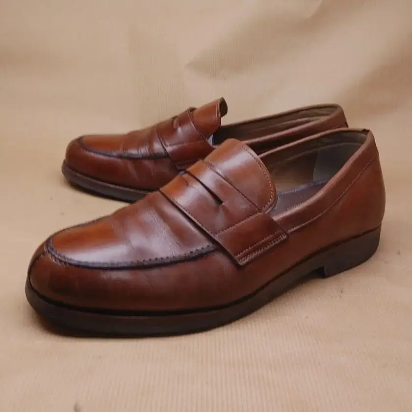 DAKS | 닥스 Daks men's loafers true to size280. on Bunjang Global Site.