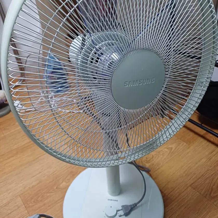 SAMSUNG Fan/Air Cooler on Bunjang Global Site.