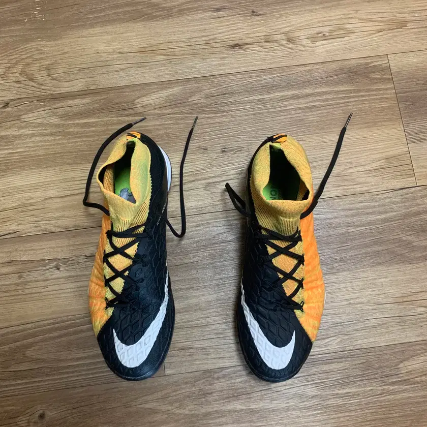 NIKE | 나이키 [270] Nike Hypervenom Proximo TF on Bunjang Global Site.
