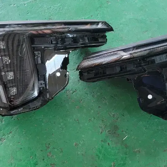 New Sorento MQ4 ferry projection LED lights for sale. on Bunjang Global Site.