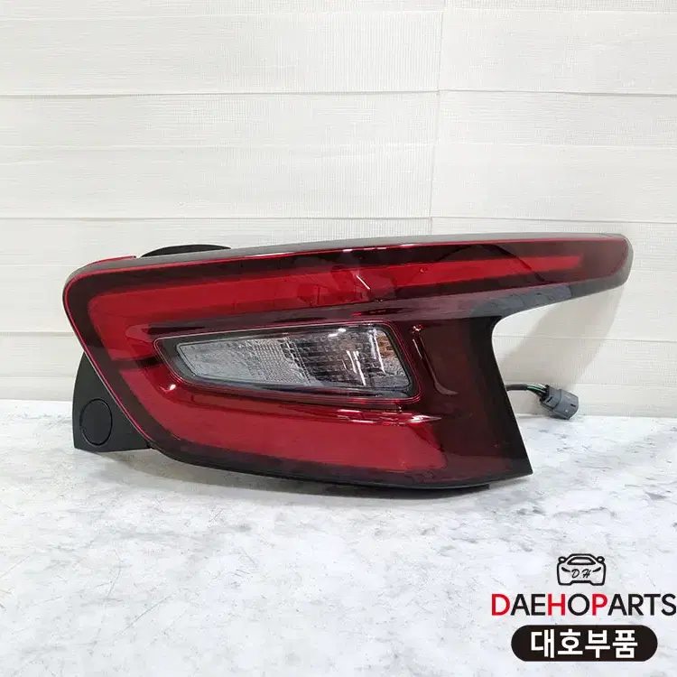 Chevrolet Trax Crossover LED Tail Lights (Driver's side only) #트랙스후미등 ...