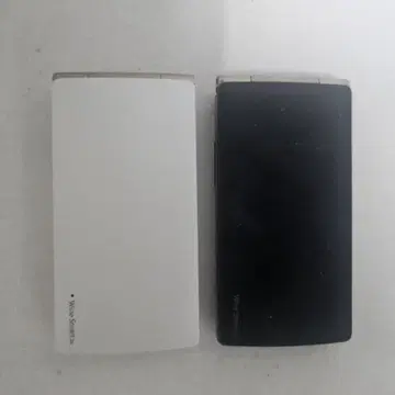 General Phone (Feature Phone) #KTF-T5000,#KTF슬림형폰,#올드폰,#소장폰 on Bunjang Global Site.