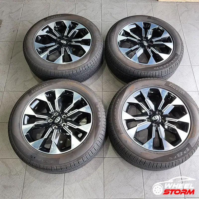 Kia Carnival KA4 19", Pirelli P8FS 235 55 19 wheel tire set #기아카니발,#카니발4세대,#KA4휠19인치,#피렐리타이어 on ...