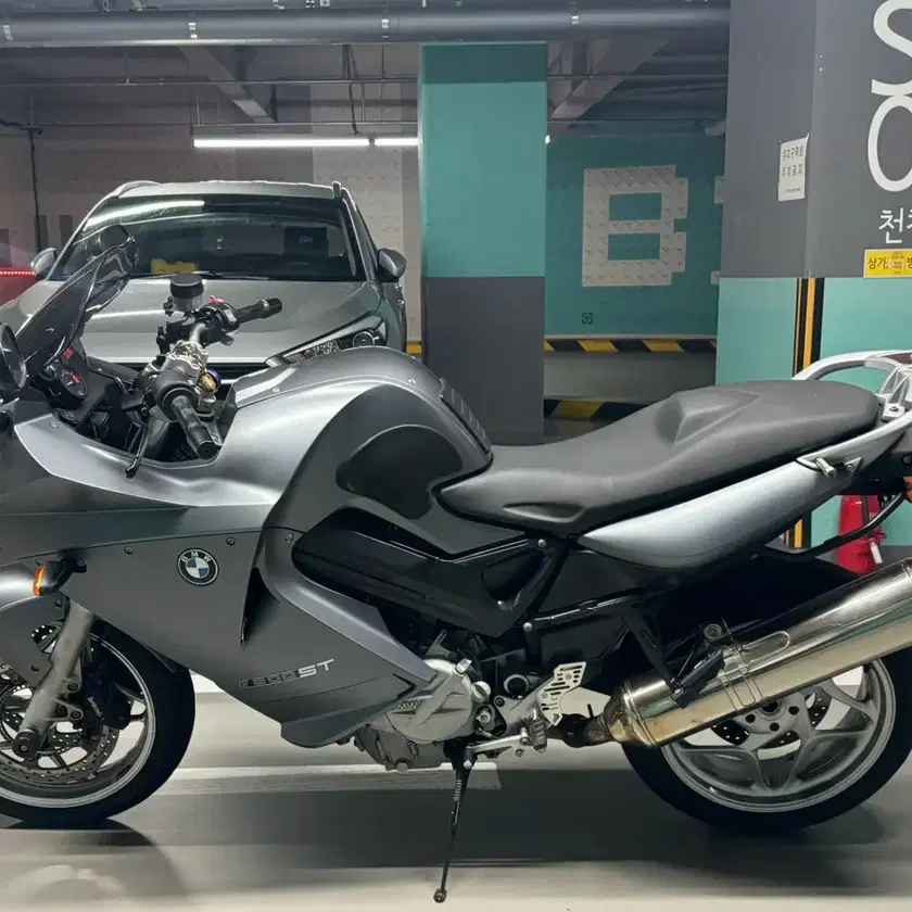 BMW F800st 2007 model for sale #BMW,#F800st,#투어링,#800cc on Bunjang ...