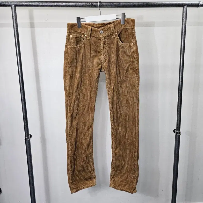 LEVI'S | 리바이스 Levi's 901 Corduroy Pants 32/34 #골덴,#폴로랄프로렌,#lvc,#90s리바이스,#rrl on Bunjang Global Site.