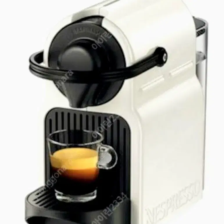 NESPRESSO | 네스프레소 Nespresso Inissia coffee machine C40 on Bunjang ...