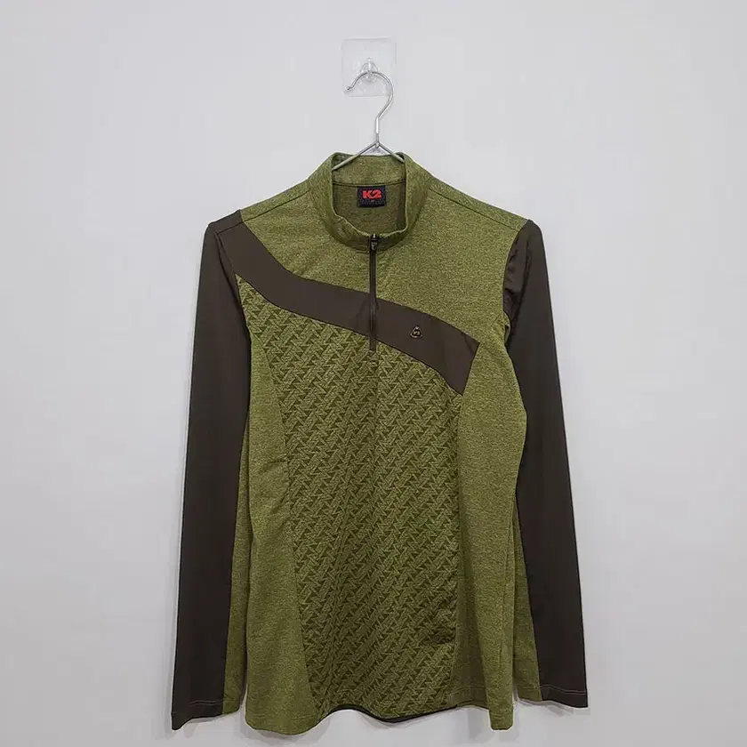 K2 !1 K2/Women's/T-shirt/Size 90/Da467 #K2티셔츠,#여성티셔츠,#여성셔츠,#여성점퍼,#여성바지 on Bunjang Global Site.