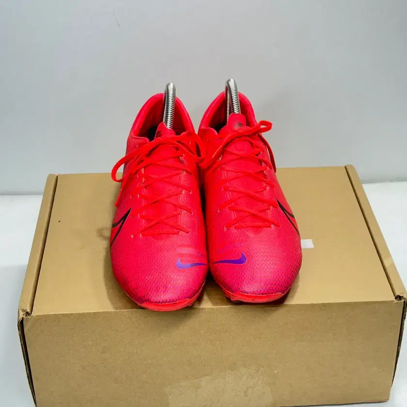 NIKE | 나이키 [270]Nike Football Boots Mercurial Vapor 13 FG/MG on Bunjang ...