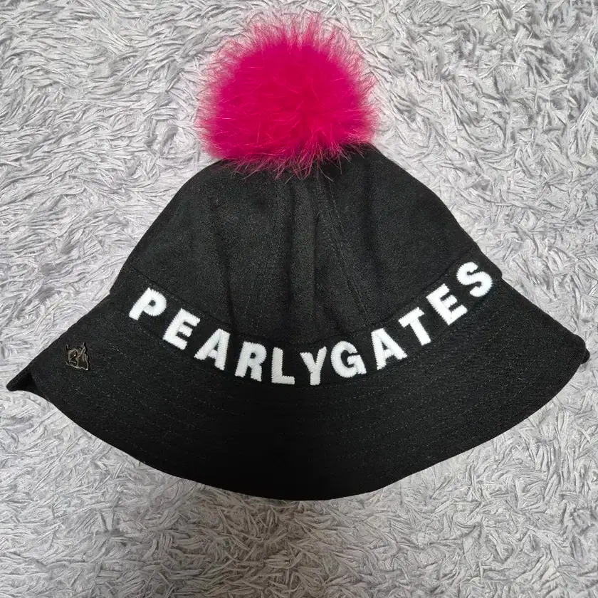 PEARLY GATES | 파리게이츠 Paris Gates Women's Bungee Bucket Hat on Bunjang ...