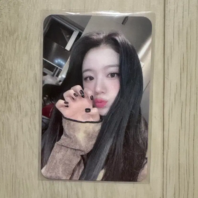 FROMIS_9 | 프로미스나인 Fromis 9 gyuri MWave pre-order benefit unreleased photocard WTS #프로미스나인,#프로미스 ...