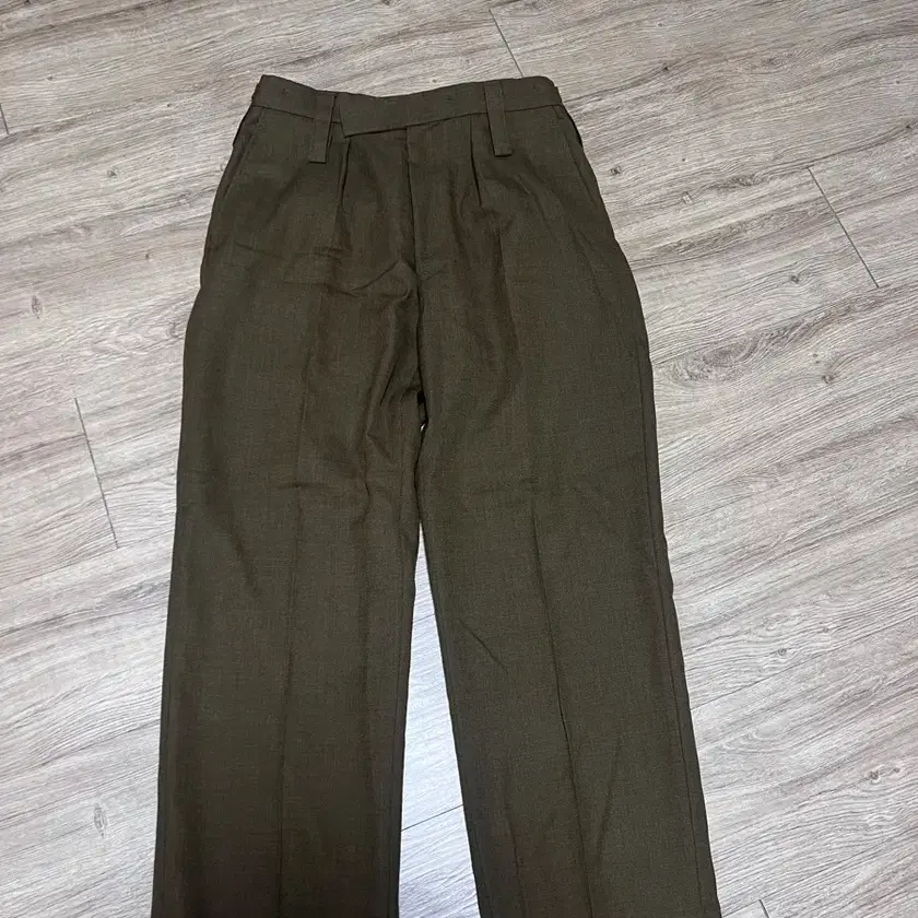 British Army Conquest Pants #밀리터리,#영국군,#정복,#슬랙스,#비슬로우 on Bunjang Global ...