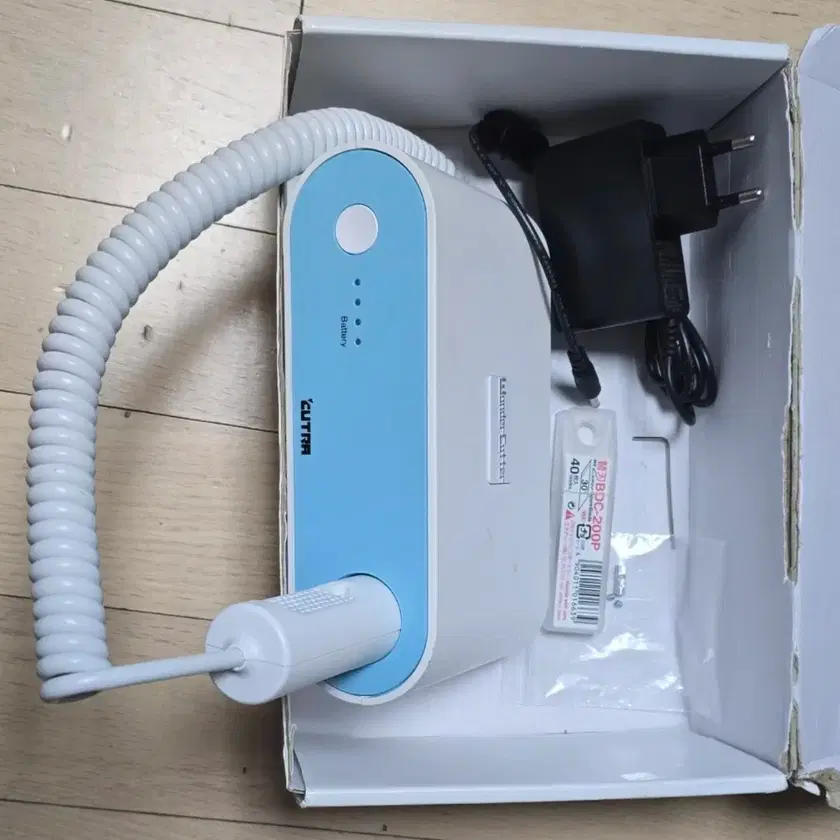 Wonder Cutters (ultrasonic cutting machine) on Bunjang Global Site.