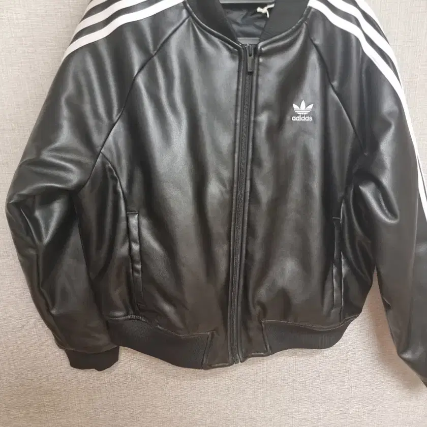 ADIDAS | 아디다스 Adidas Leather Jacket on Bunjang Global Site.