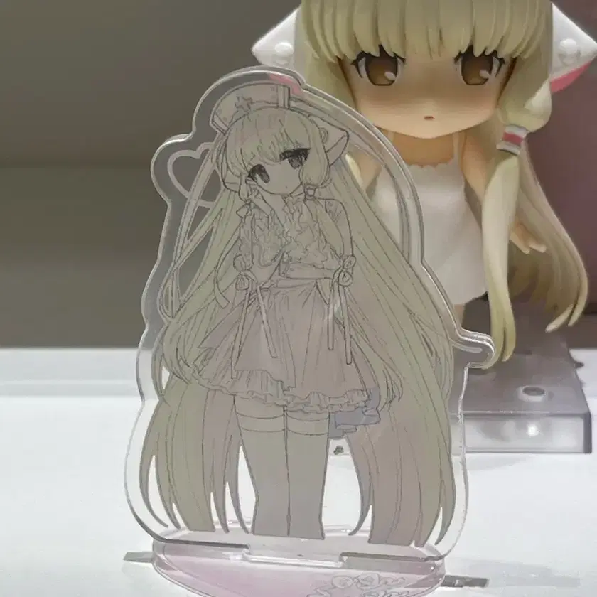 Himenim Chobitsu Chii acrylic Stand on Bunjang Global Site.