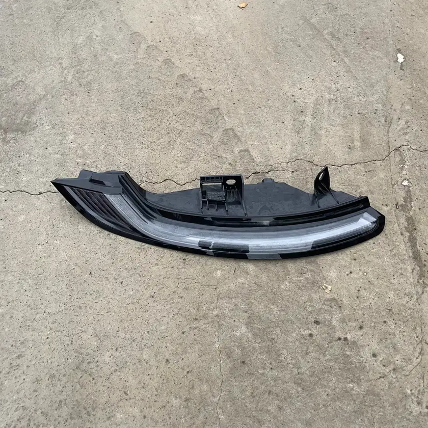 Porsche 911 992 Tail lights Driver's seat on Bunjang Global Site.