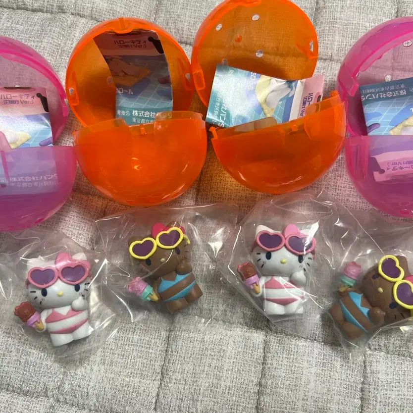 SANRIO | 산리오 Sanrio Swimming Pool Figures Gacha Tanning Kitty New ...