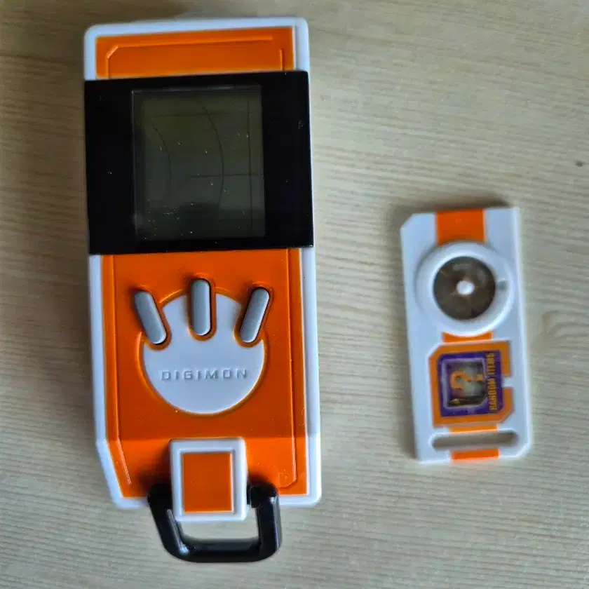 Choi Gunwoo Digimon Device IC Orange Color on Bunjang Global Site.