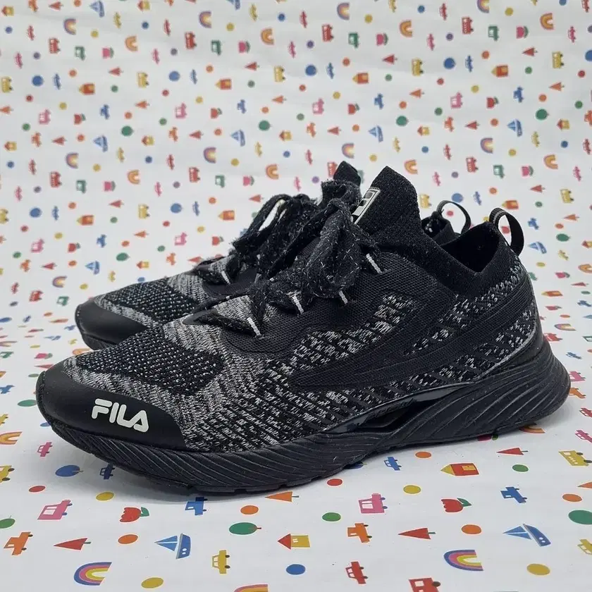 FILA | 휠라 Wheela RGD Flex Men's Running Shoes265. on Bunjang Global Site.