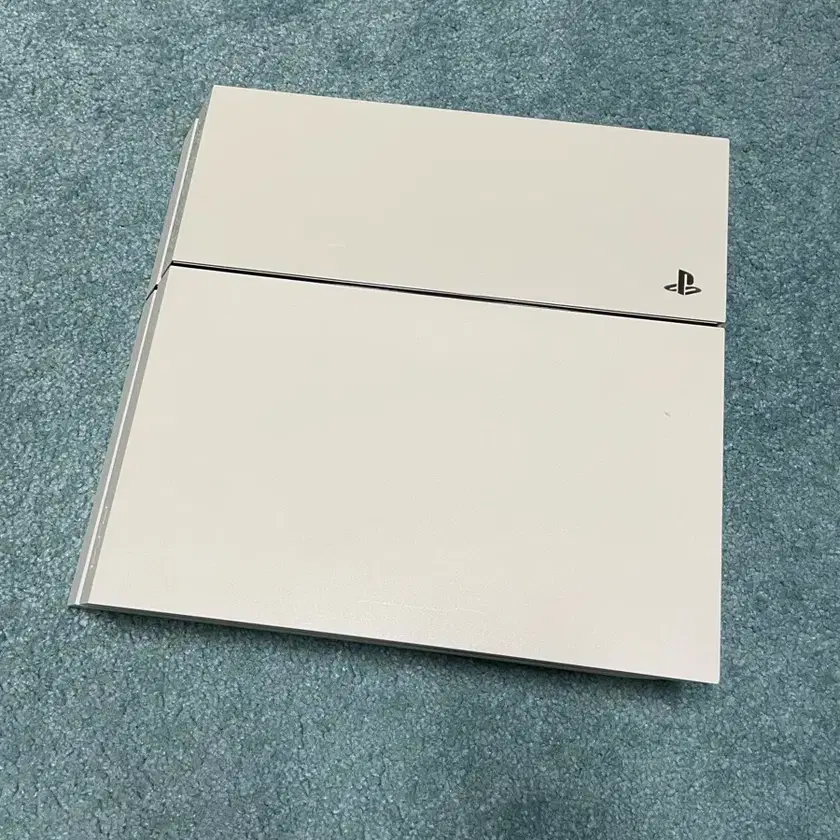 PS4 Older Base Set on Bunjang Global Site.