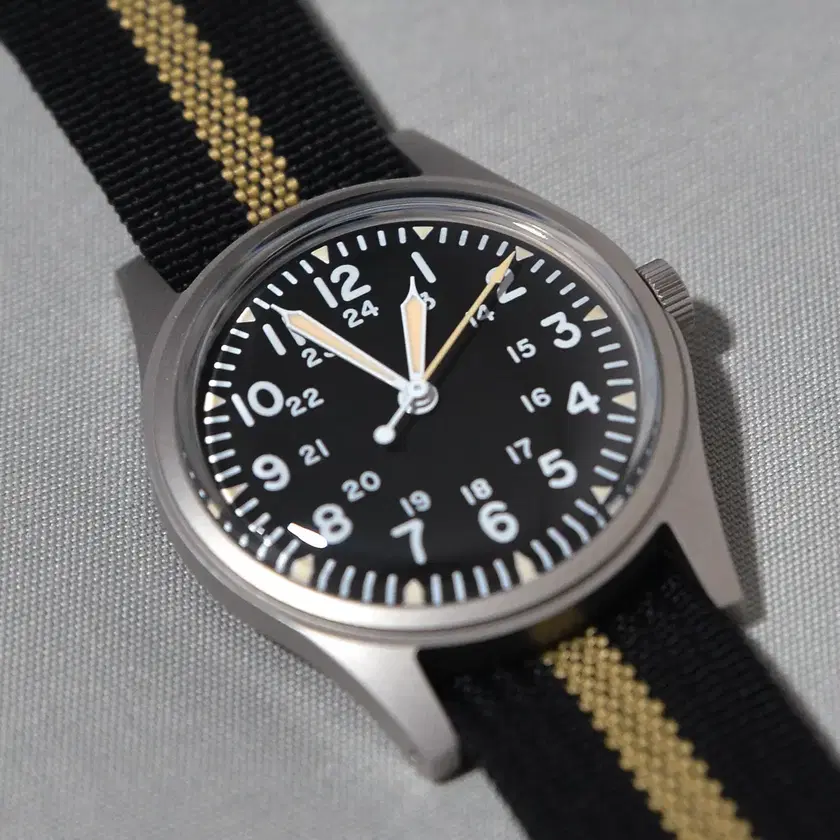 RDUNAE RA03 Alderney Watch #손목시계,#알던애,#RDUNAE on Bunjang Global Site.