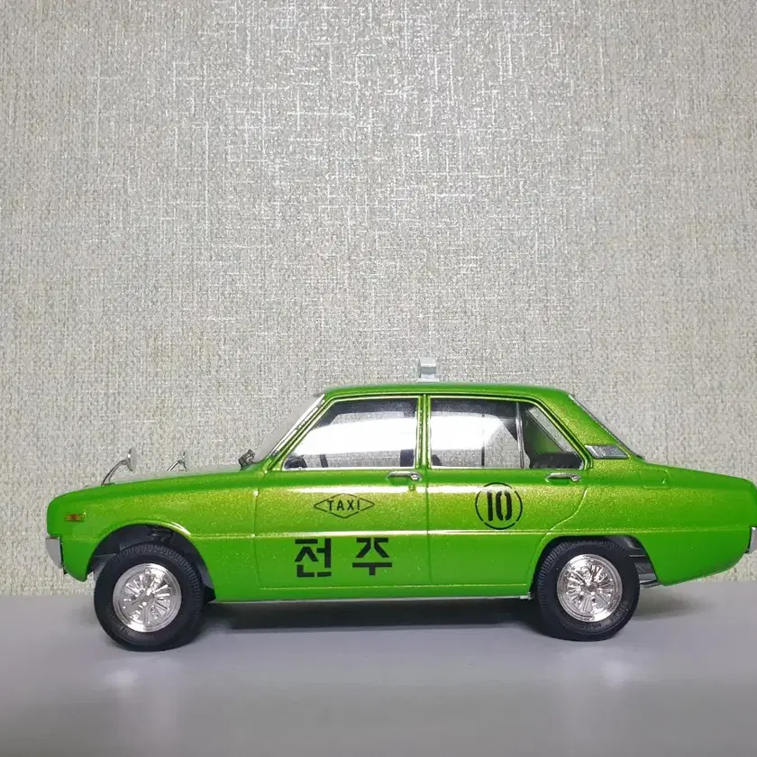 Kia Brisa Jeonju Taxi 1:24 Model on Bunjang Global Site.