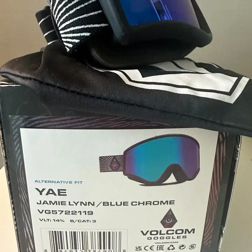 Volcom jamie Lean Snow Goggles on Bunjang Global Site.