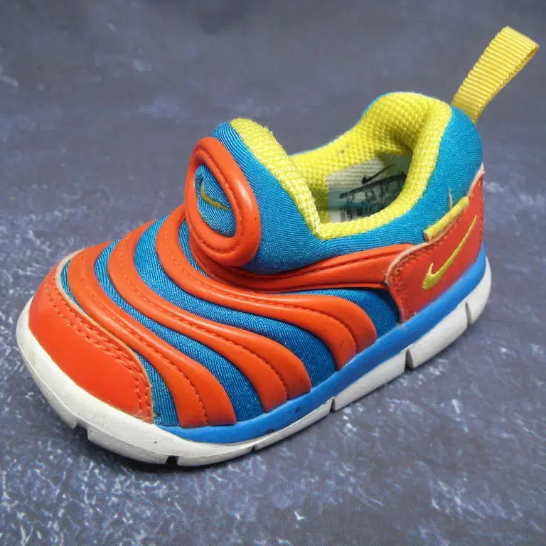 NIKE | 나이키 120/S10-050/Nike Free Dynamo Sneakers/Exclusive #나이키120,#나이키 ...