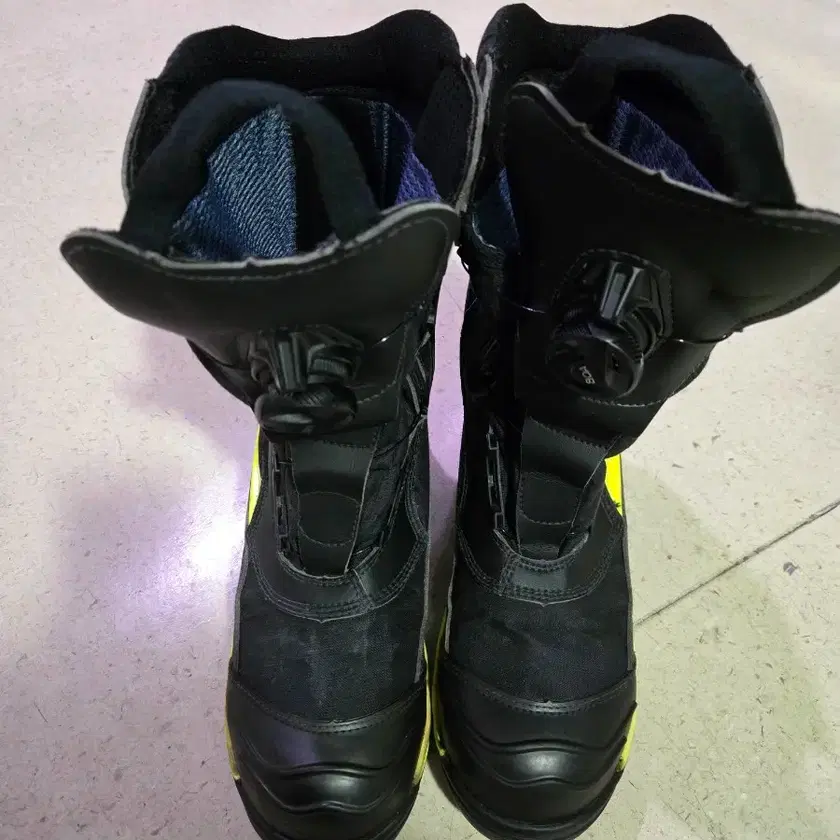 Firefighter Safety Shoes FAL Volcano BOA on Bunjang Global Site.