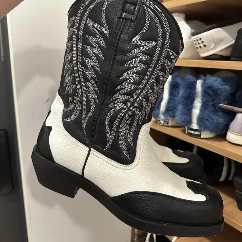 ZARA | 자라 Zara Western Boots 45 on Bunjang Global Site.