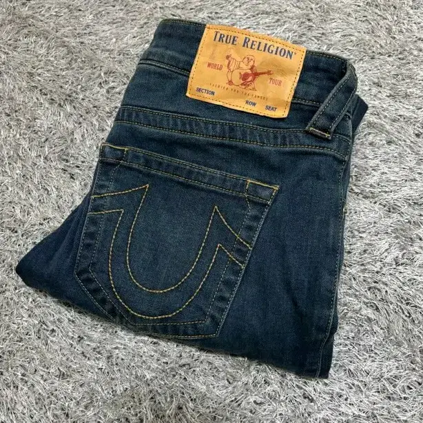 Truly Reliable Jeans 32 on Bunjang Global Site.