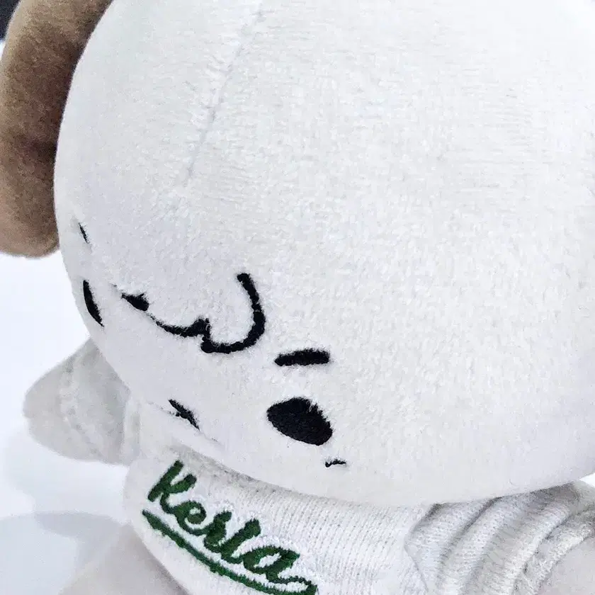 T One Hanwha Life Zeus birthday Fabric poster WTS #제우스,#티원,#한화생명,#포스터 ...