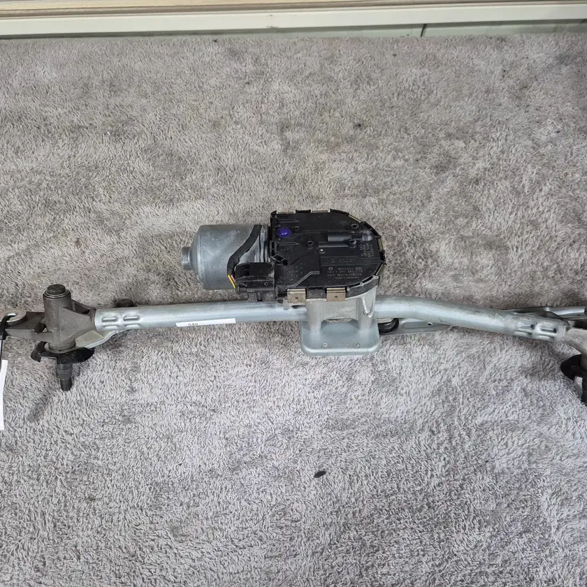 # Hyundai GenesisDH G80 Wiper Motor and Ring Gauge 98100-B1010 #제네시스DH ...