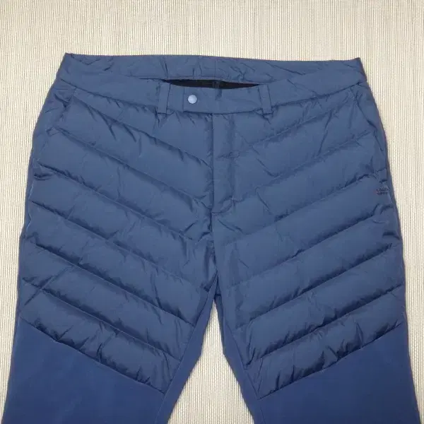 LOUIS CASTEL | 루이까스텔 (38in) Men's Navy Down Puffer Pants for LEW #루이까스텔 ...