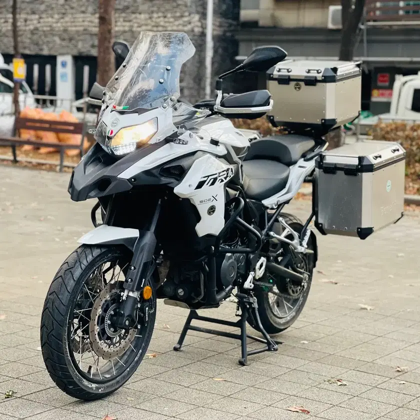 [Benelli] TRK502X 2022 model year vehicle lowest price sell is ...