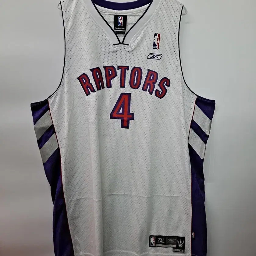 (2XL) NBA X REEBOK Raptors Bosch Marked Basketball Jersey 2XL on Bunjang Global Site.