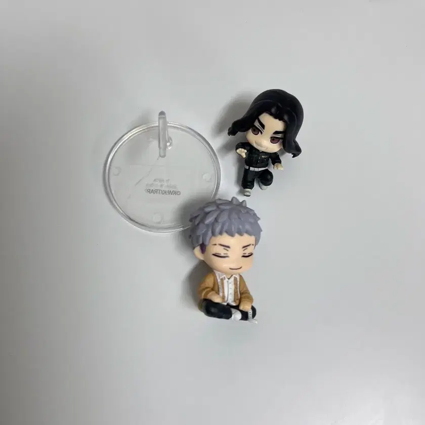 Tokyo Revengers Bajime Mitsuya Gacha Shoulder Thump on Bunjang Global Site.