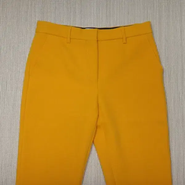 MSGM | msgm (Nom42) MSGM Milano Orange Women's Pants #MSGM,#42 on Bunjang Global Site.