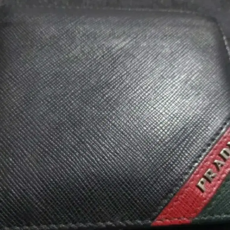 PRADA | 프라다 Prada Men's Wallet on Bunjang Global Site.
