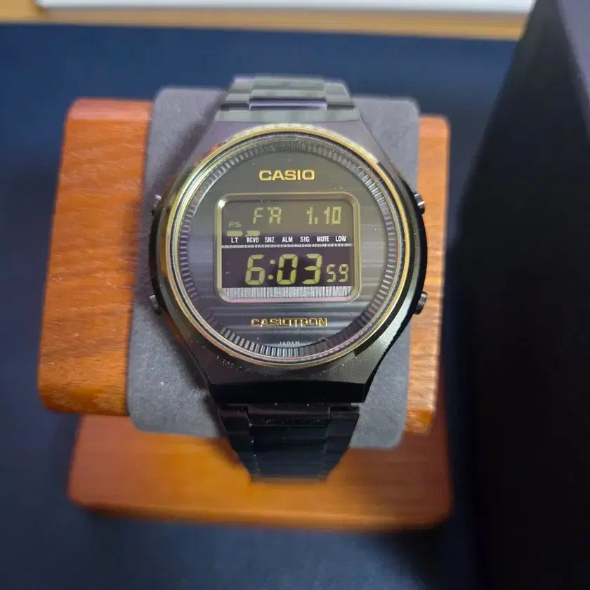 CASIO | 카시오 CASIO TRN-50ZE-1ADR 50th Anniversary of Black Gold on ...